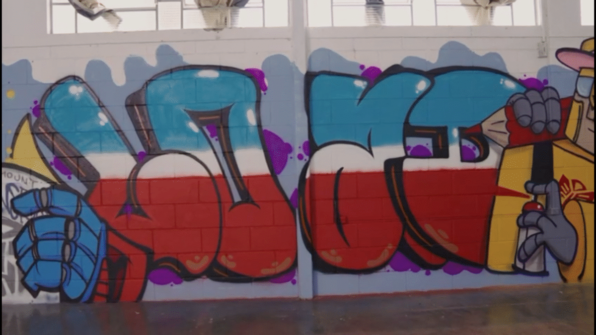 Paramount – Odd Graffiti